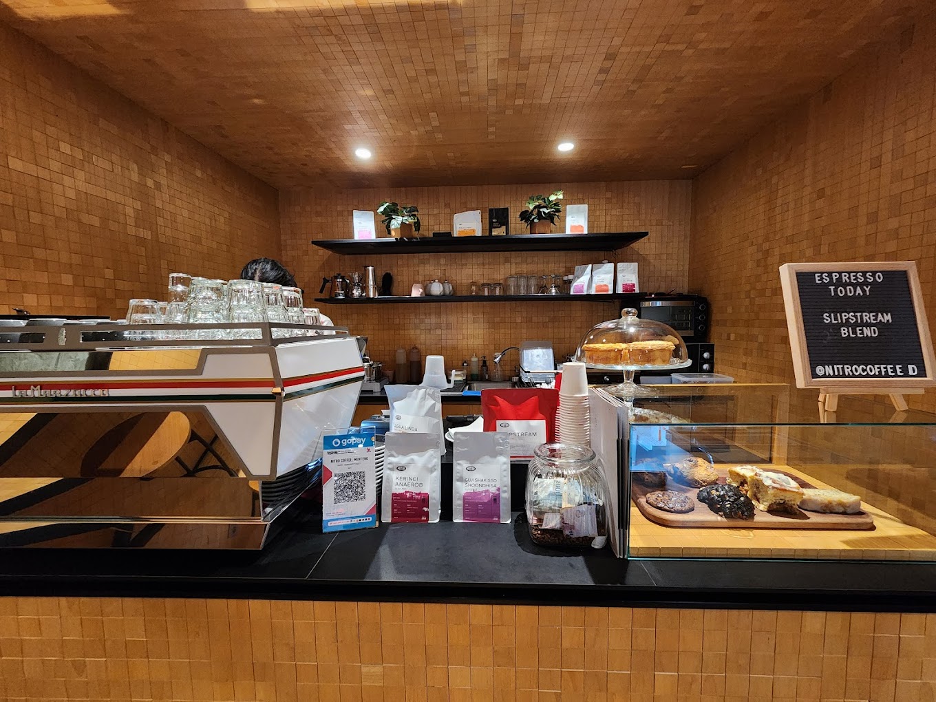 Daftar Coffee Shop Dekat Stasiun MRT, Cocok Buat WFC dan Nongkrong ...